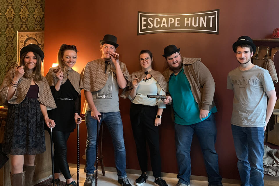 About Us | Arηs Group